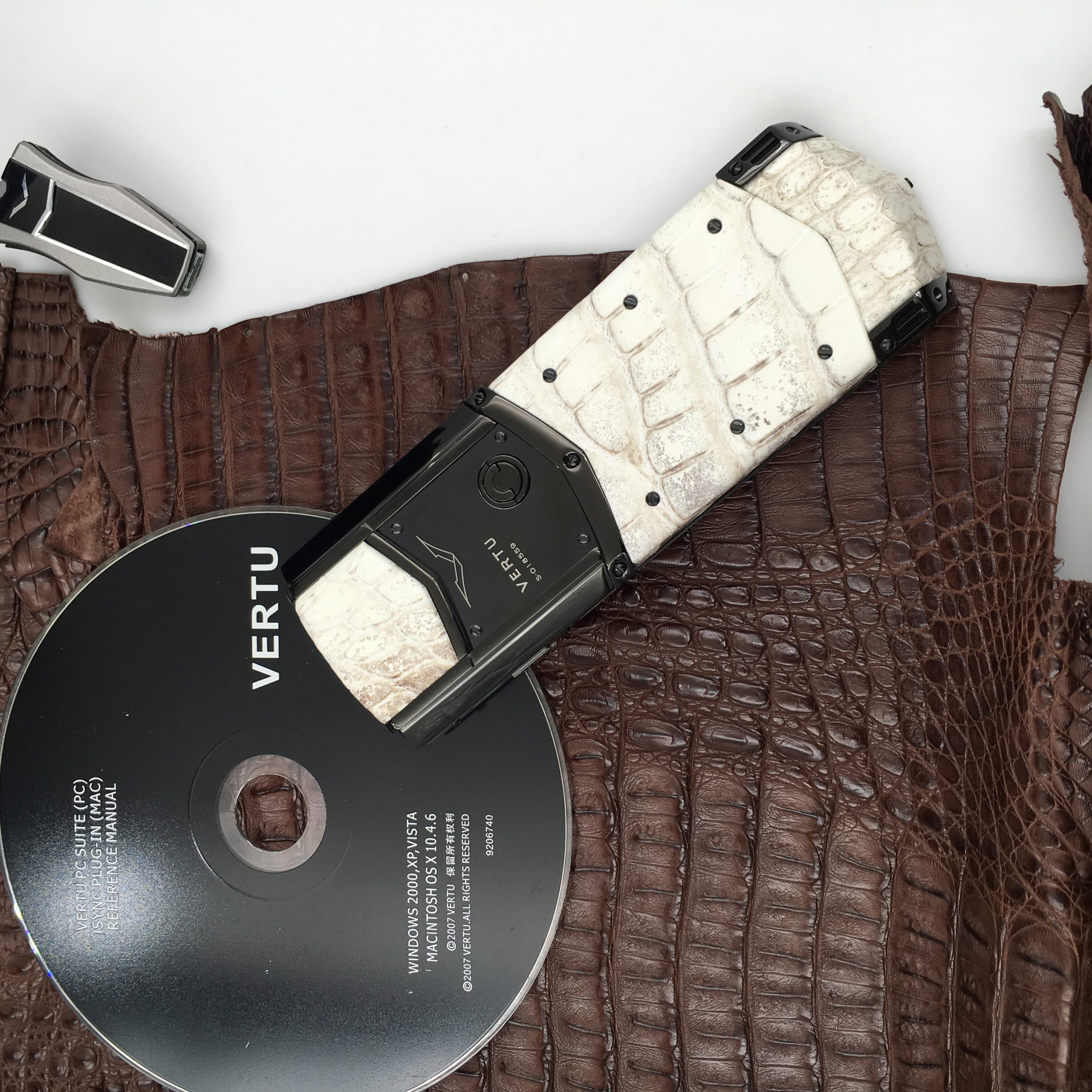 Signature S – Himalayan Crocodile Invisible Keyboard – Go Easy For Vertu